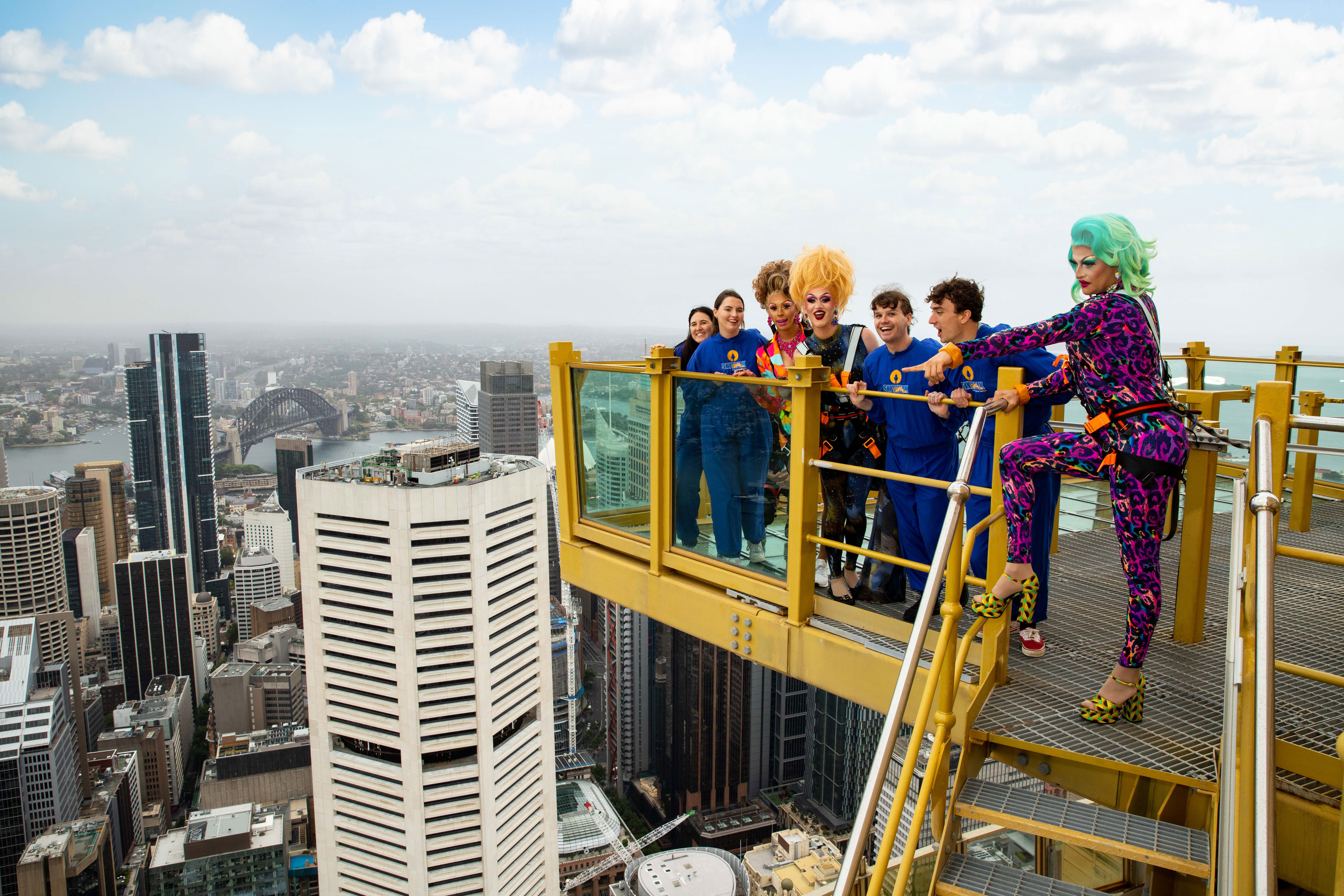 Drag SKYWALK | Sydney Tower Eye